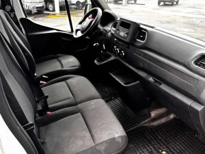 Balts Renault Master 2022 Viļņa, ar dzinēja tilpumu 2.30 L un nobraukumu 85 tūkst. km par 17000 €, foto 7 vietnē AUTOMOTO.COM.LV