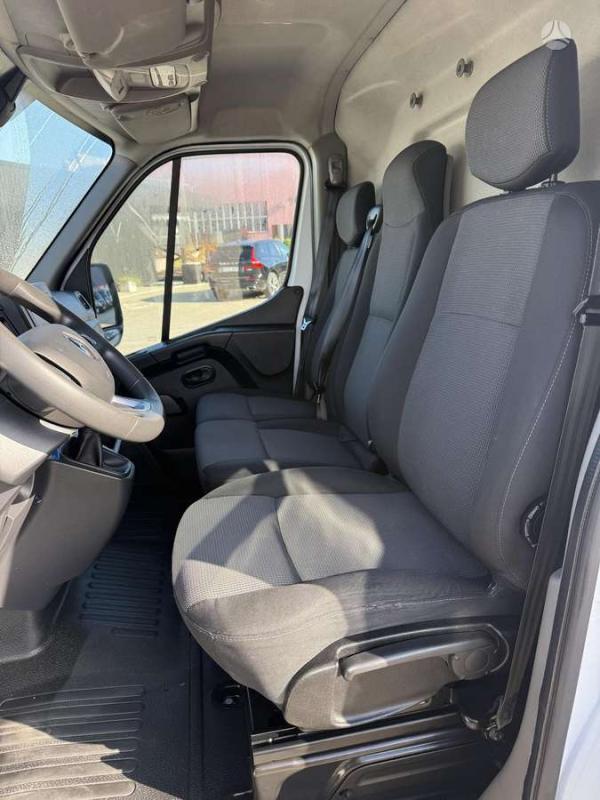 Balts Renault Master 2022 Kauņa, ar dzinēja tilpumu 2.30 L un nobraukumu 187 tūkst. km par 8200 €, foto 10 vietnē AUTOMOTO.COM.LV