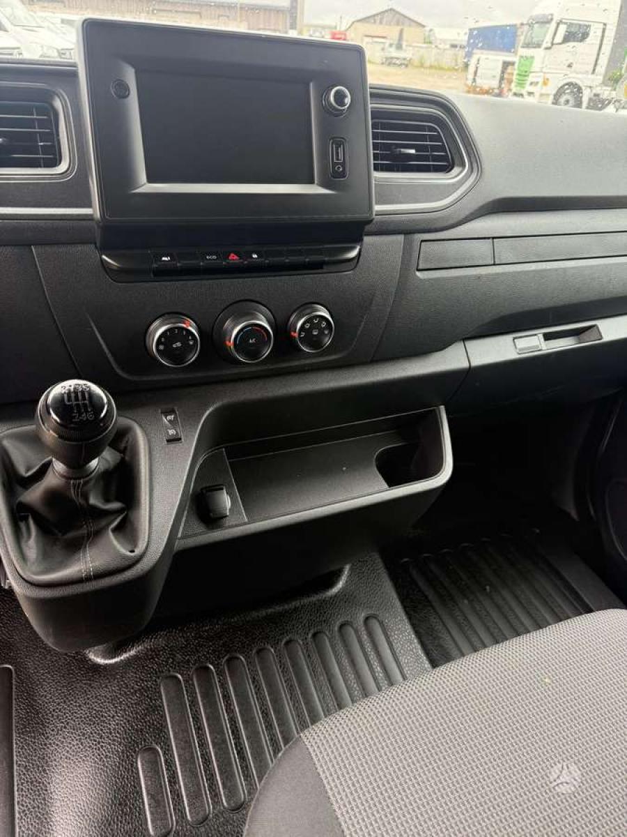 Balts Renault Master 2022 Kauņa, ar dzinēja tilpumu 2.30 L un nobraukumu 260 tūkst. km par 8450 €, foto 14 vietnē AUTOMOTO.COM.LV