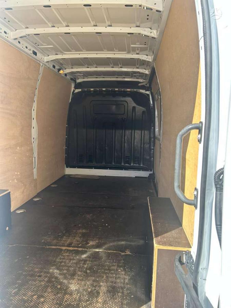 Balts Renault Master 2022 Kauņa, ar dzinēja tilpumu 2.30 L un nobraukumu 257 tūkst. km par 7500 €, foto 9 vietnē AUTOMOTO.COM.LV