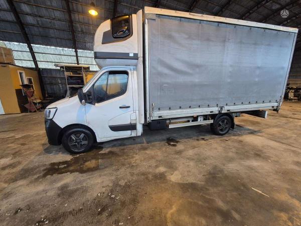 White Renault Master 2023 in Kaunas, with an engine capacity of 2.30 L and mileage of 583 thousand km for 12705 €, photo 2 on AUTOMOTO.COM.LV