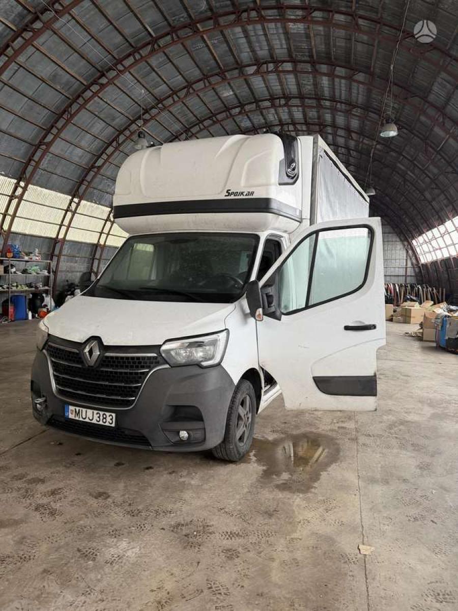 White Renault Master 2023 in Salcininkai, with an engine capacity of 2.30 L and mileage of 530 thousand km for 10999 €, photo 1 on AUTOMOTO.COM.LV
