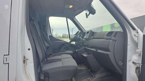 Balts Renault Master 2023 Viļņa, ar dzinēja tilpumu 2.30 L un nobraukumu 11 tūkst. km par 32549 €, foto 10 vietnē AUTOMOTO.COM.LV