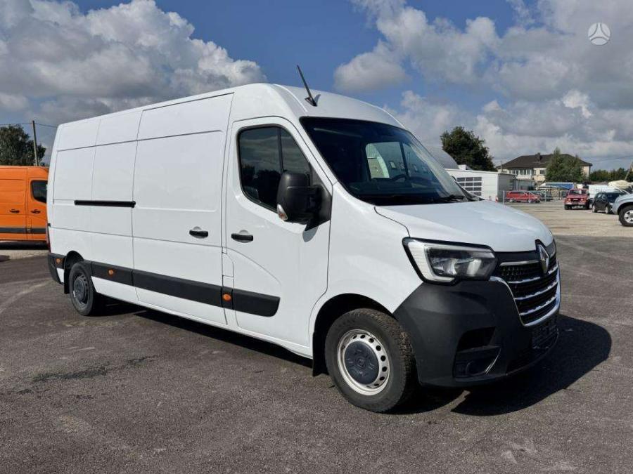 White Renault Master 2024 in Radviliskis, with an engine capacity of 2.30 L and mileage of 194 thousand km for 15669 €, photo 4 on AUTOMOTO.COM.LV