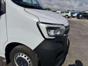 White Renault Master 2024 in Radviliskis, with an engine capacity of 2.30 L and mileage of 194 thousand km for 15669 €, photo 21 on AUTOMOTO.COM.LV