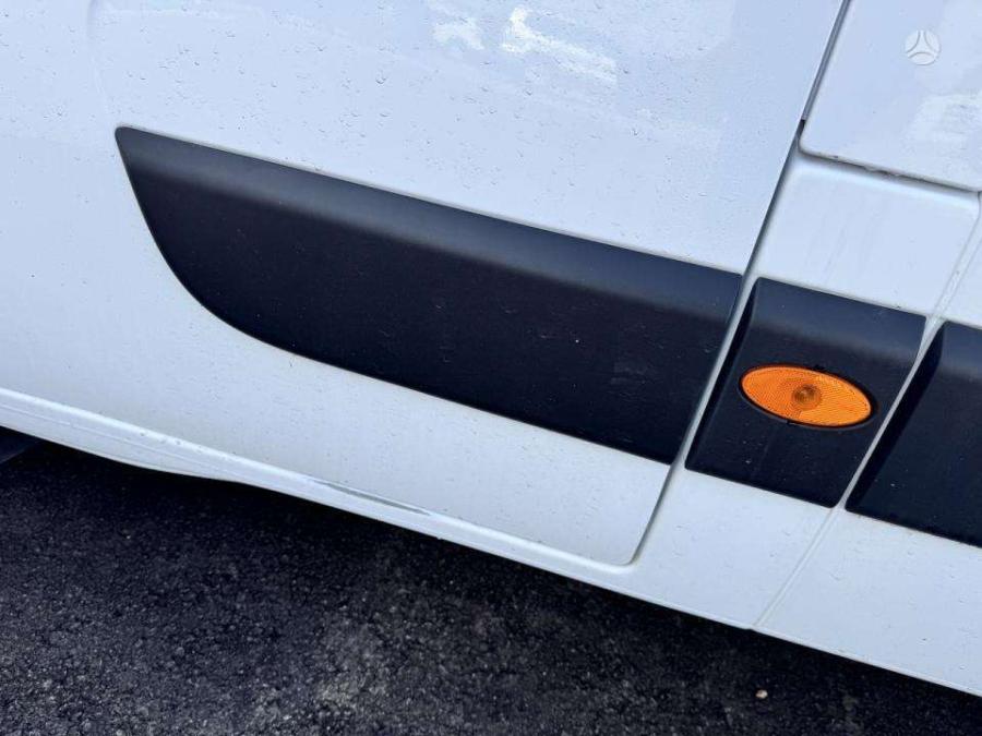 White Renault Master 2024 in Radviliskis, with an engine capacity of 2.30 L and mileage of 194 thousand km for 15669 €, photo 25 on AUTOMOTO.COM.LV