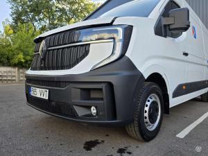 White Renault Master 2025 in Kaunas, with an engine capacity of 2.00 L and mileage of 48 thousand km for 20900 €, photo 19 on AUTOMOTO.COM.LV