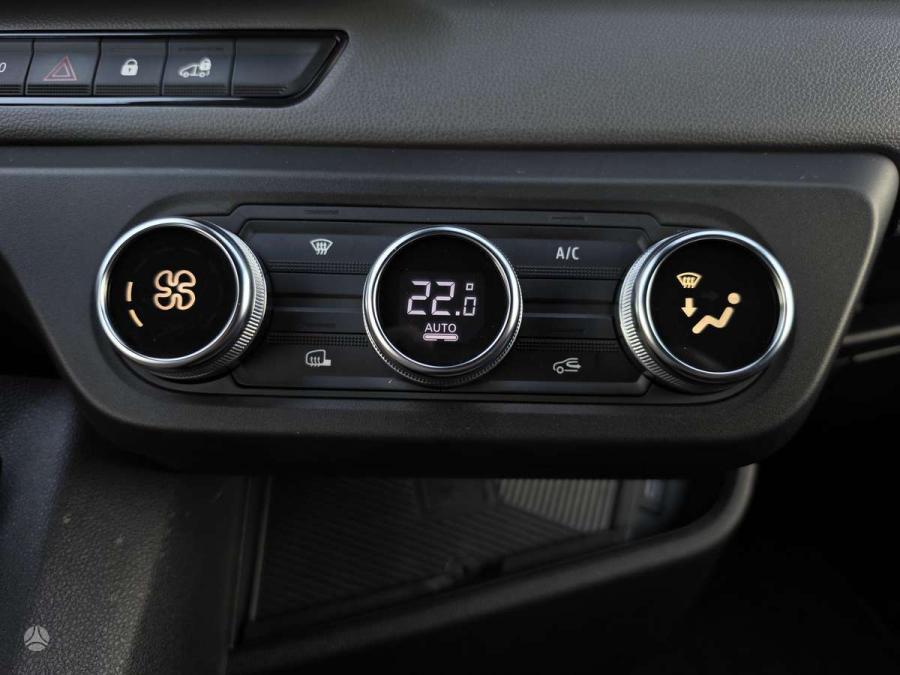 White Renault Master 2025 in Kaunas, with an engine capacity of 2.00 L and mileage of 48 thousand km for 20900 €, photo 33 on AUTOMOTO.COM.LV