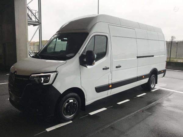 Balts Renault Master 2026 Plungė, ar dzinēja tilpumu 2.30 L un nobraukumu 59 tūkst. km par 26000 €, foto 2 vietnē AUTOMOTO.COM.LV