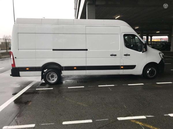 Balts Renault Master 2026 Plungė, ar dzinēja tilpumu 2.30 L un nobraukumu 59 tūkst. km par 26000 €, foto 3 vietnē AUTOMOTO.COM.LV