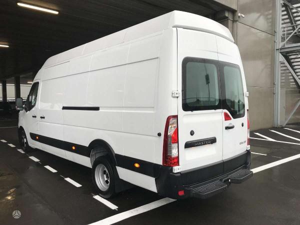 Balts Renault Master 2026 Plungė, ar dzinēja tilpumu 2.30 L un nobraukumu 59 tūkst. km par 26000 €, foto 5 vietnē AUTOMOTO.COM.LV