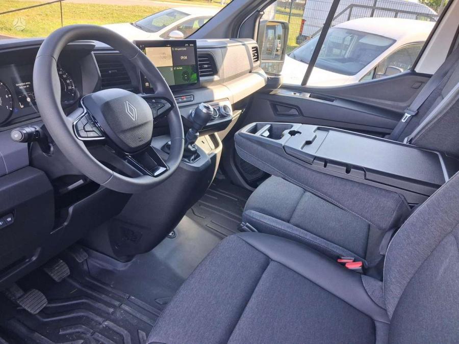 White Renault Master 2026 in Liepaja, with an engine capacity of 2.00 L and mileage of 48 thousand km for 47795 €, photo 25 on AUTOMOTO.COM.LV