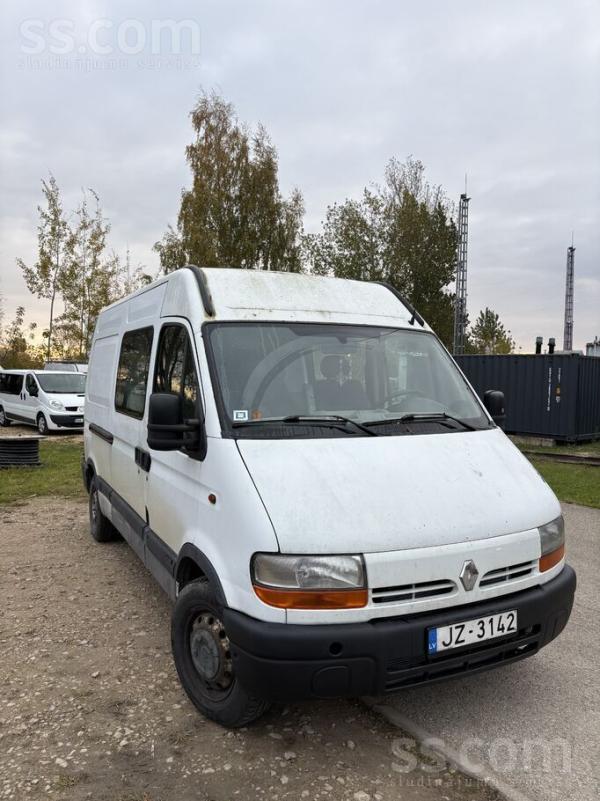 White Renault Master 2002 in Riga, with an engine capacity of 2.20 L and mileage of 390 thousand km for 1500 €, photo 1 on AUTOMOTO.COM.LV