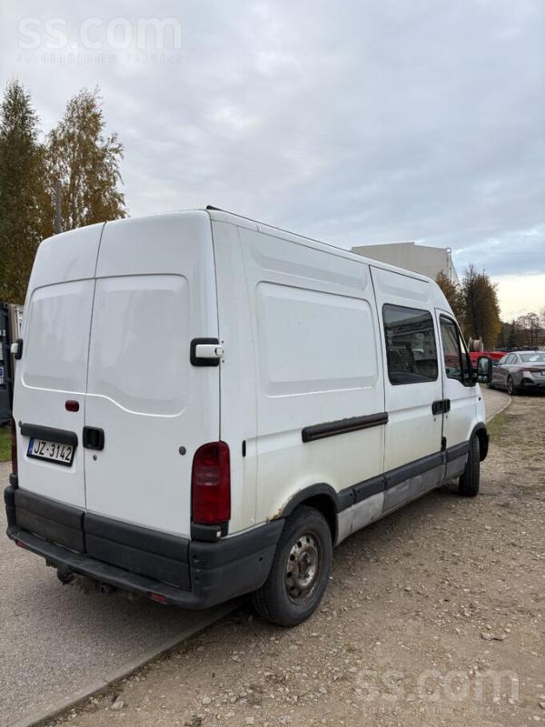 White Renault Master 2002 in Riga, with an engine capacity of 2.20 L and mileage of 390 thousand km for 1500 €, photo 2 on AUTOMOTO.COM.LV