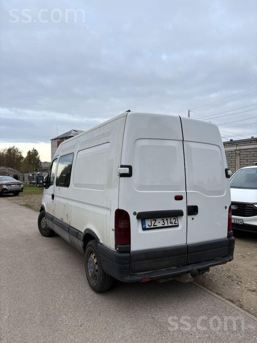 Balts Renault Master 2002 Rīga, ar dzinēja tilpumu 2.20 L un nobraukumu 390 tūkst. km par 1500 €, foto 3 vietnē AUTOMOTO.COM.LV