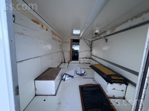 Balts Renault Master 2002 Jelgava, ar dzinēja tilpumu 2.20 L un nobraukumu 301 tūkst. km par 5500 €, foto 7 vietnē AUTOMOTO.COM.LV