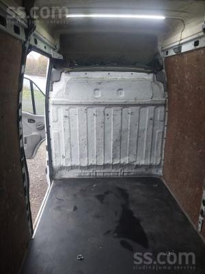 Balts Renault Master 2005 Rīga, ar dzinēja tilpumu 2.50 L un nobraukumu 394 tūkst. km par 3350 €, foto 10 vietnē AUTOMOTO.COM.LV