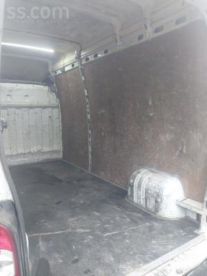 Balts Renault Master 2005 Rīga, ar dzinēja tilpumu 2.50 L un nobraukumu 394 tūkst. km par 3350 €, foto 12 vietnē AUTOMOTO.COM.LV