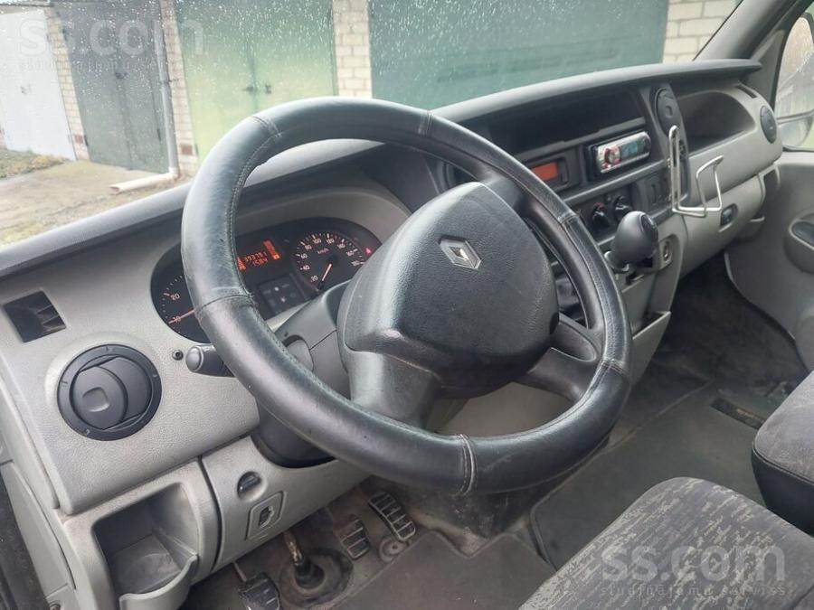 Balts Renault Master 2005 Rīga, ar dzinēja tilpumu 2.50 L un nobraukumu 394 tūkst. km par 3350 €, foto 18 vietnē AUTOMOTO.COM.LV