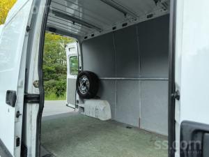 Balts Renault Master 2005 Ludza, ar dzinēja tilpumu 2.20 L un nobraukumu 248 tūkst. km par 5990 €, foto 15 vietnē AUTOMOTO.COM.LV