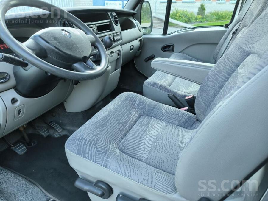 Balts Renault Master 2005 Ludza, ar dzinēja tilpumu 2.20 L un nobraukumu 248 tūkst. km par 5990 €, foto 17 vietnē AUTOMOTO.COM.LV