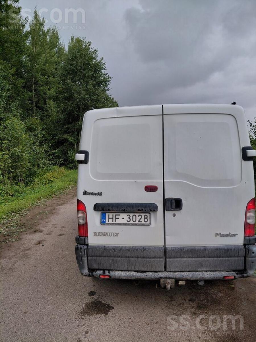 Balts Renault Master 2005 Bauska, ar dzinēja tilpumu 2.40 L un nobraukumu 0 tūkst. km par 2500 €, foto 4 vietnē AUTOMOTO.COM.LV