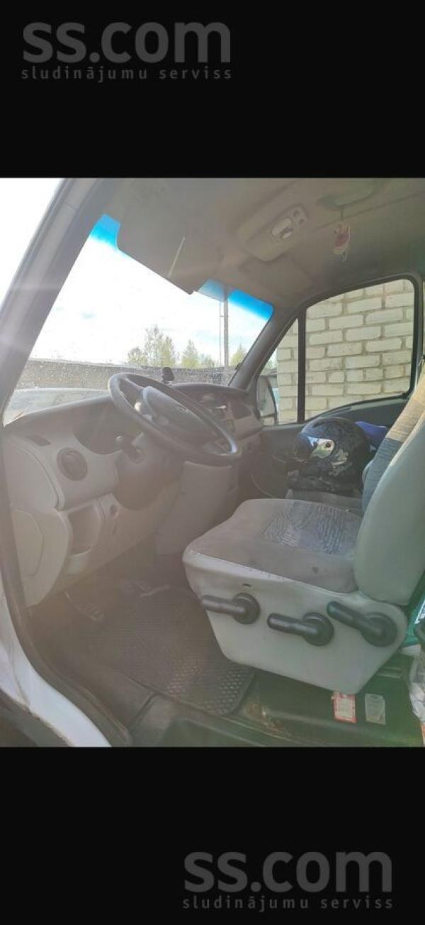 Balts Renault Master 2006 Liepāja, ar dzinēja tilpumu 2.50 L un nobraukumu 336 tūkst. km par 1500 €, foto 3 vietnē AUTOMOTO.COM.LV