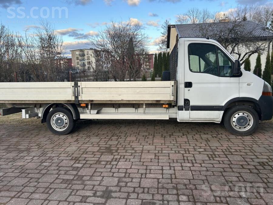 White Renault Master 2007 in Riga, with an engine capacity of 2.50 L and mileage of 184 thousand km for 6500 €, photo 3 on AUTOMOTO.COM.LV