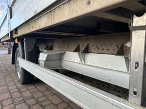White Renault Master 2007 in Riga, with an engine capacity of 2.50 L and mileage of 184 thousand km for 6500 €, photo 8 on AUTOMOTO.COM.LV