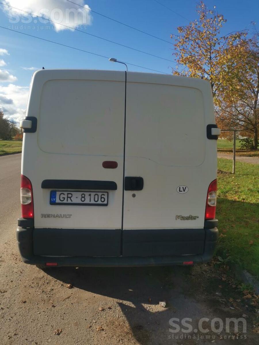 White Renault Master 2007 in Riga, with an engine capacity of 2.50 L and mileage of 385 thousand km for 790 €, photo 3 on AUTOMOTO.COM.LV