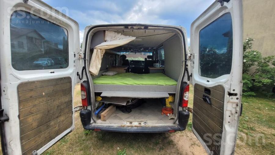 Balts Renault Master 2007 Rīga, ar dzinēja tilpumu 2.50 L un nobraukumu 637 tūkst. km par 2000 €, foto 6 vietnē AUTOMOTO.COM.LV