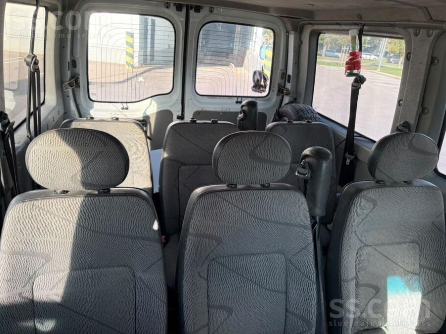 Balts Renault Master 2007 Rīga, ar dzinēja tilpumu 2.40 L un nobraukumu 0 tūkst. km par 2990 €, foto 10 vietnē AUTOMOTO.COM.LV