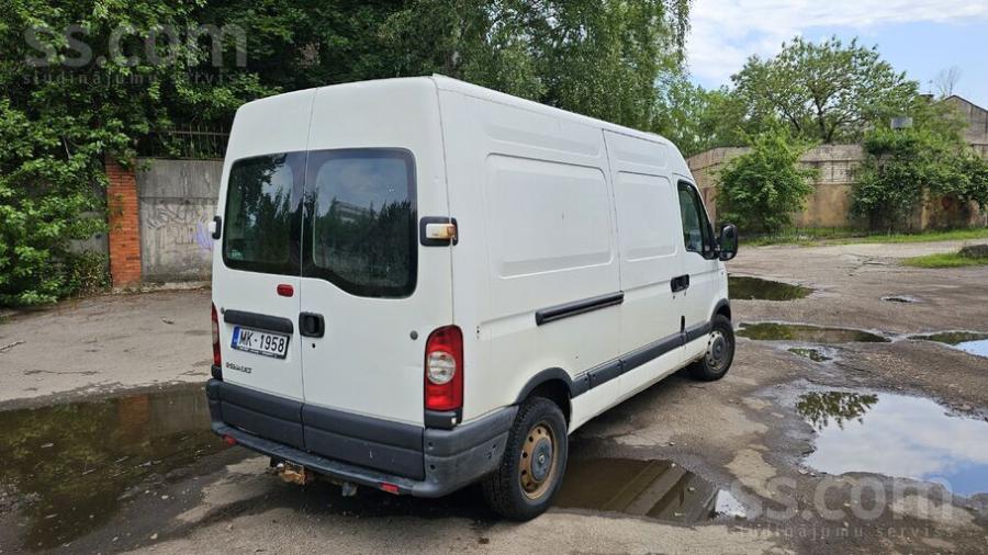 White Renault Master 2008 in Riga, with an engine capacity of 2.50 L and mileage of 298 thousand km for 2600 €, photo 5 on AUTOMOTO.COM.LV