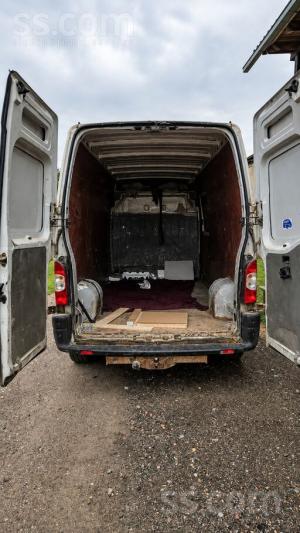 Balts Renault Master 2008 Jēkabpils, ar dzinēja tilpumu 2.50 L un nobraukumu 434 tūkst. km par 1990 €, foto 4 vietnē AUTOMOTO.COM.LV