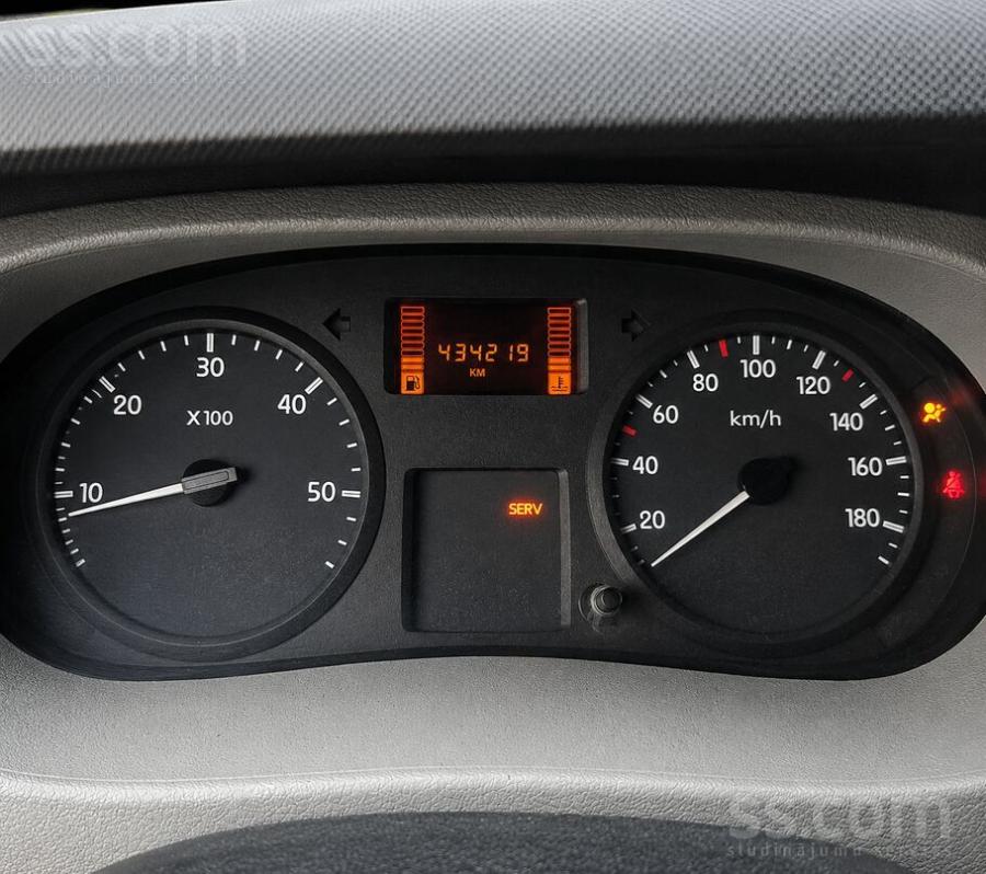 Balts Renault Master 2008 Jēkabpils, ar dzinēja tilpumu 2.50 L un nobraukumu 434 tūkst. km par 1990 €, foto 6 vietnē AUTOMOTO.COM.LV