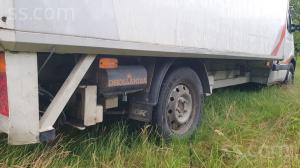 Balts Renault Master 2008 Liepāja, ar dzinēja tilpumu 2.50 L un nobraukumu 267 tūkst. km par 6000 €, foto 5 vietnē AUTOMOTO.COM.LV