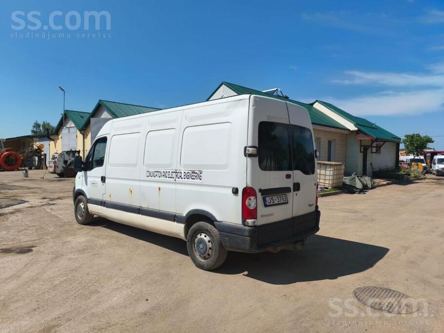 White Renault Master 2008 in Daugavpils, with an engine capacity of 2.50 L and mileage of 312 thousand km for 2900 €, photo 4 on AUTOMOTO.COM.LV