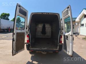 White Renault Master 2008 in Daugavpils, with an engine capacity of 2.50 L and mileage of 312 thousand km for 2900 €, photo 9 on AUTOMOTO.COM.LV
