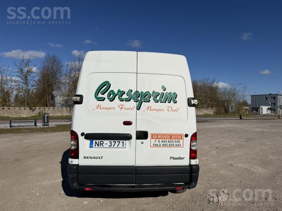 White Renault Master 2009 in Jelgava, with an engine capacity of 2.50 L and mileage of 391 thousand km for 4100 €, photo 19 on AUTOMOTO.COM.LV