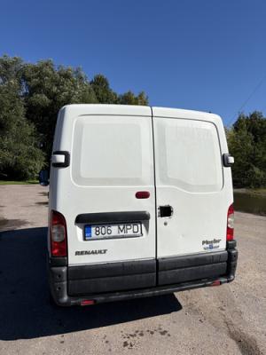 Balts Renault Master 2009 Tallina, ar dzinēja tilpumu 2.50 L un nobraukumu 348 tūkst. km par 3000 €, foto 3 vietnē AUTOMOTO.COM.LV
