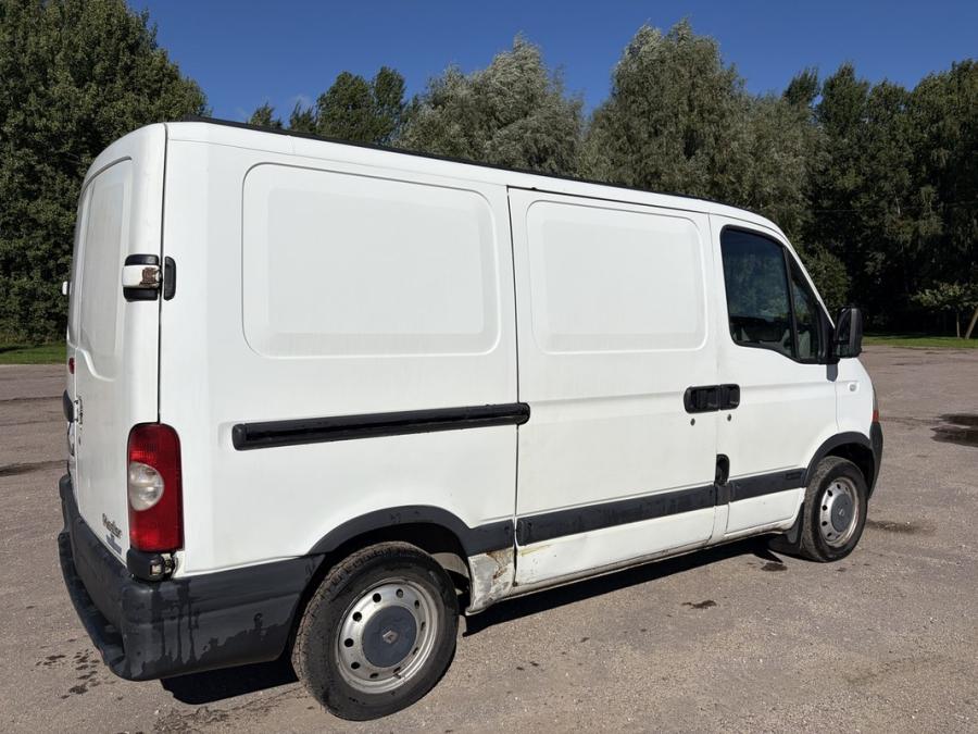 Balts Renault Master 2009 Tallina, ar dzinēja tilpumu 2.50 L un nobraukumu 348 tūkst. km par 3000 €, foto 10 vietnē AUTOMOTO.COM.LV