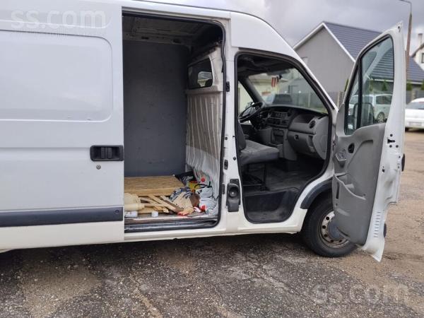 Balts Renault Master 2009 Valmiera, ar dzinēja tilpumu 2.50 L un nobraukumu 485 tūkst. km par 5800 €, foto 7 vietnē AUTOMOTO.COM.LV