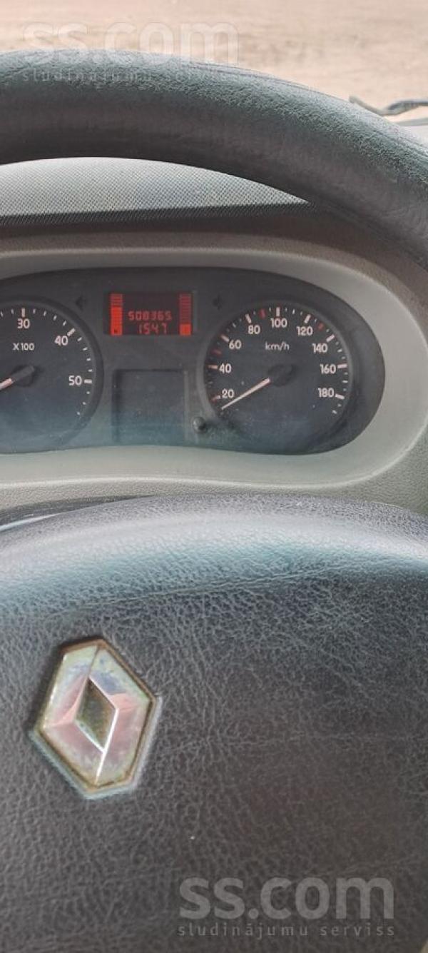 Balts Renault Master 2010 Rīga, ar dzinēja tilpumu 2.50 L un nobraukumu 509 tūkst. km par 2400 €, foto 6 vietnē AUTOMOTO.COM.LV