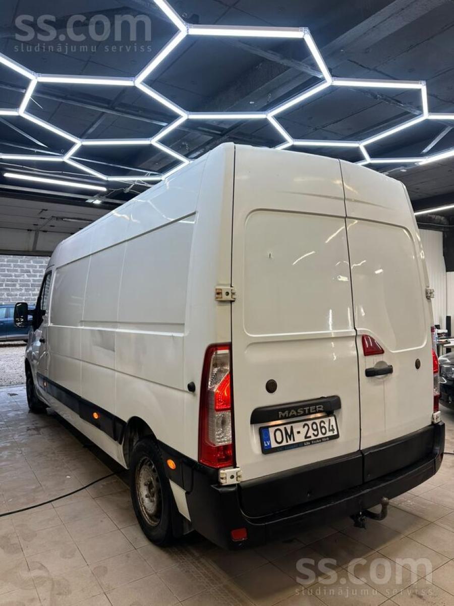 Balts Renault Master 2010 Jelgava, ar dzinēja tilpumu 2.30 L un nobraukumu 319 tūkst. km par 3300 €, foto 5 vietnē AUTOMOTO.COM.LV
