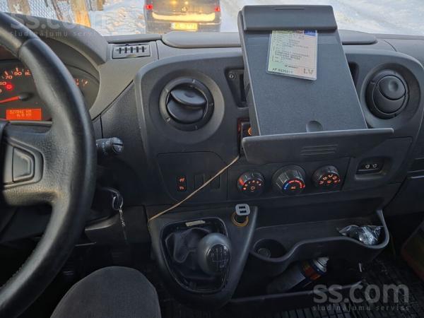 Balts Renault Master 2010 Rēzekne, ar dzinēja tilpumu 2.30 L un nobraukumu 527 tūkst. km par 4900 €, foto 5 vietnē AUTOMOTO.COM.LV