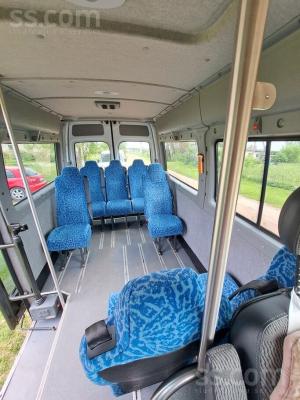 White Renault Master 2010 in Dobele, with an engine capacity of 2.50 L and mileage of 228 thousand km for 4700 €, photo 3 on AUTOMOTO.COM.LV