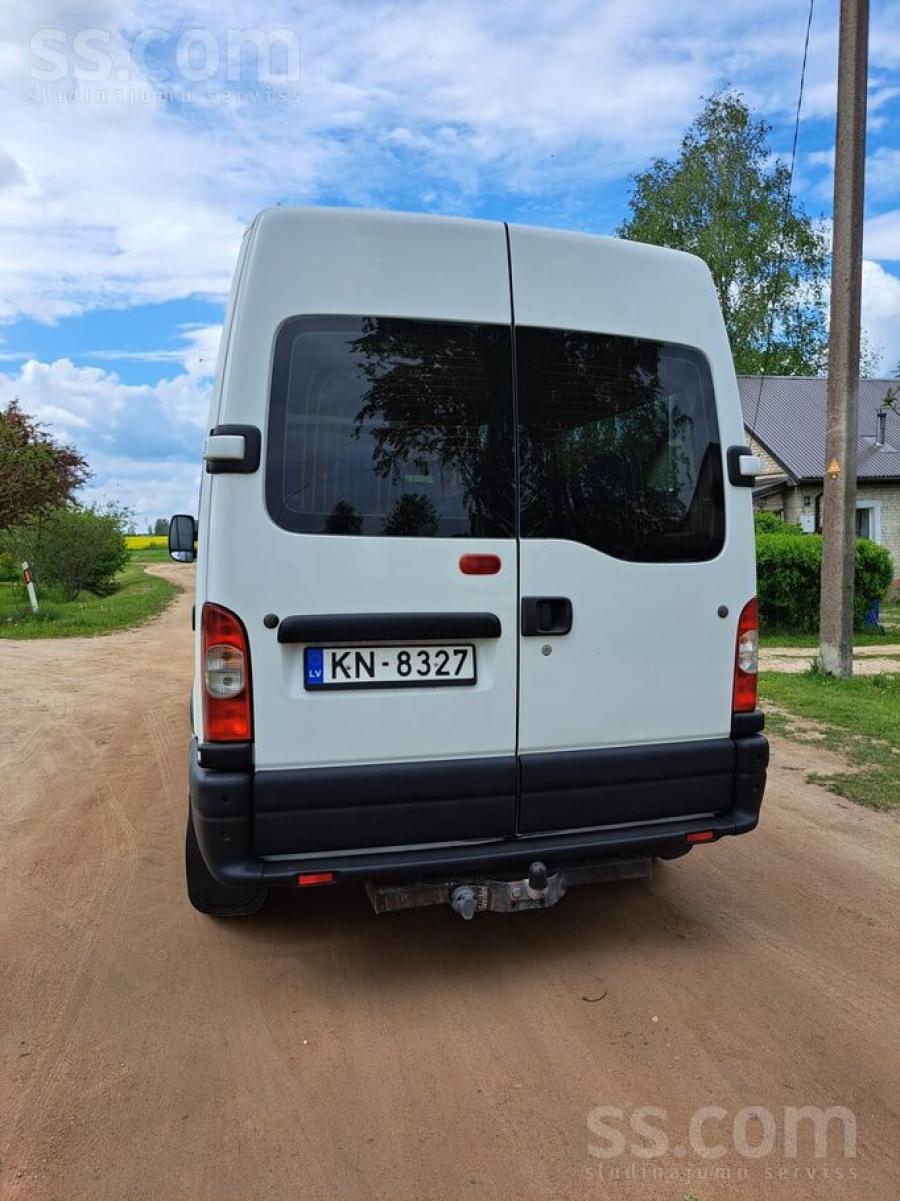 White Renault Master 2010 in Dobele, with an engine capacity of 2.50 L and mileage of 228 thousand km for 4700 €, photo 8 on AUTOMOTO.COM.LV