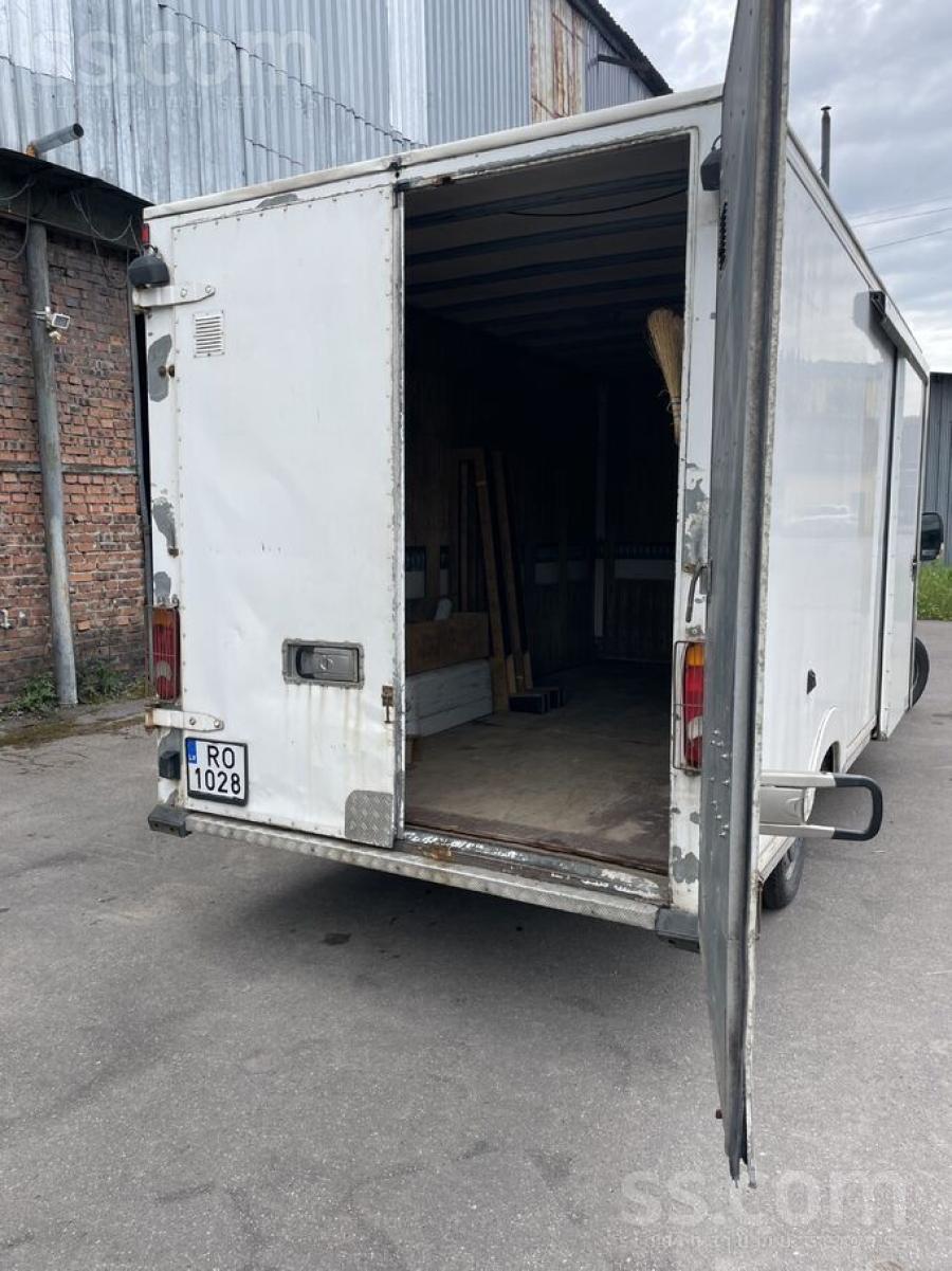 Balts Renault Master 2010 Rīga, ar dzinēja tilpumu 2.30 L un nobraukumu 237 tūkst. km par 3000 €, foto 6 vietnē AUTOMOTO.COM.LV