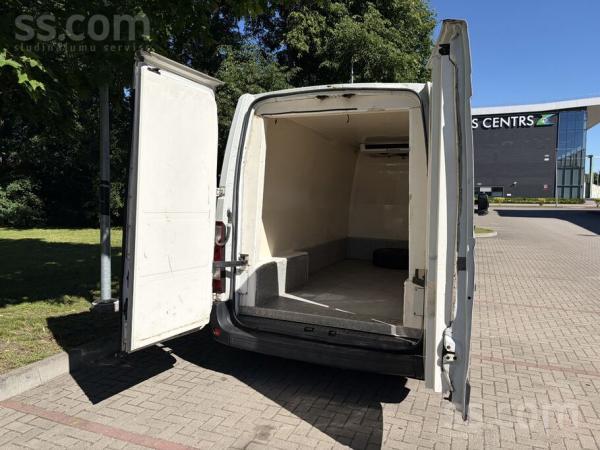 Balts Renault Master 2010 Jelgava, ar dzinēja tilpumu 2.30 L un nobraukumu 450 tūkst. km par 6900 €, foto 8 vietnē AUTOMOTO.COM.LV