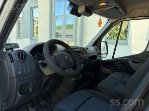 White Renault Master 2010 in Jelgava, with an engine capacity of 2.30 L and mileage of 450 thousand km for 6900 €, photo 13 on AUTOMOTO.COM.LV